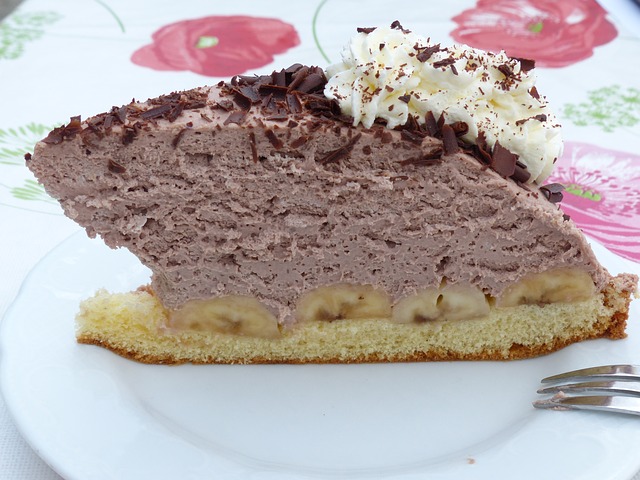 Tort delicios de banane - Iubesti.ro